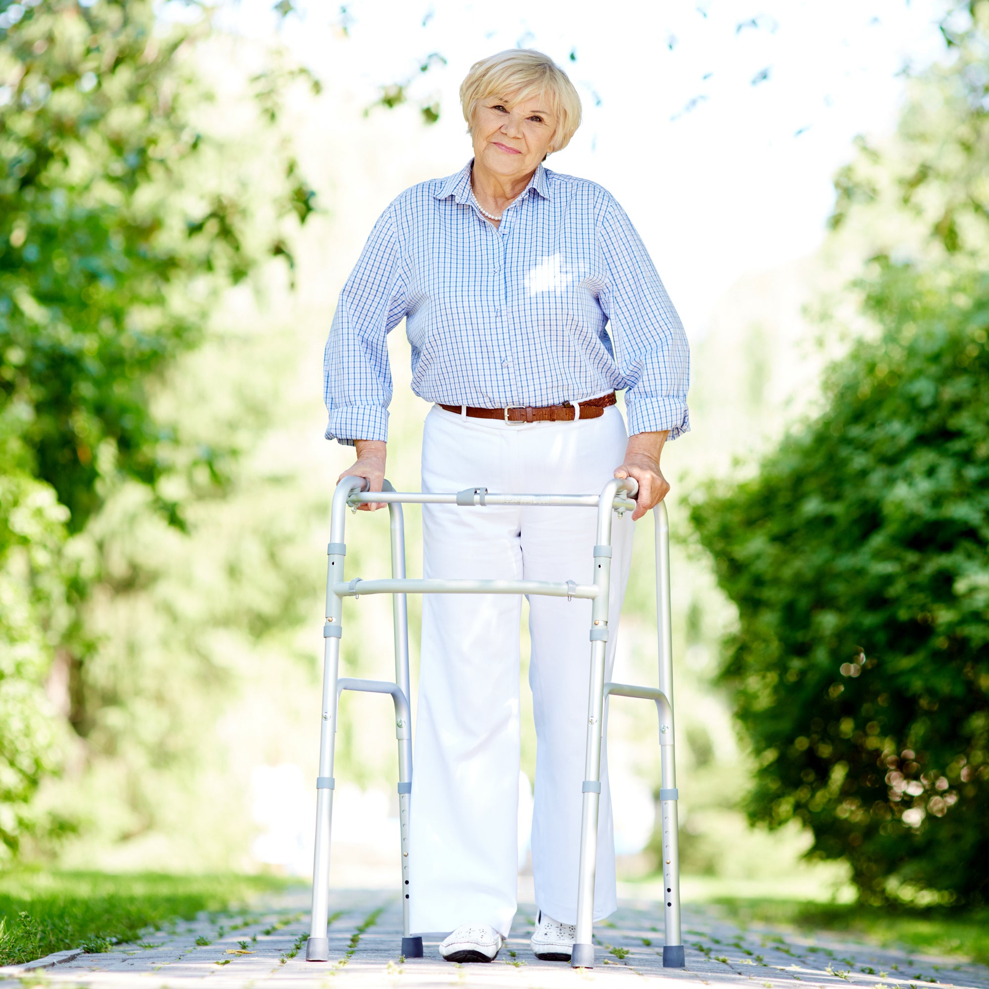 Walker and Rollators for Seniors | DME Mobiliti